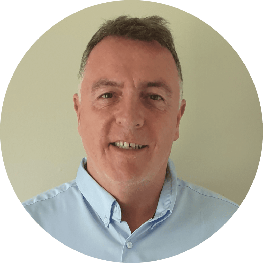 8 Tips You Should Know to Succeed in Financial Sales | OnePageCRM